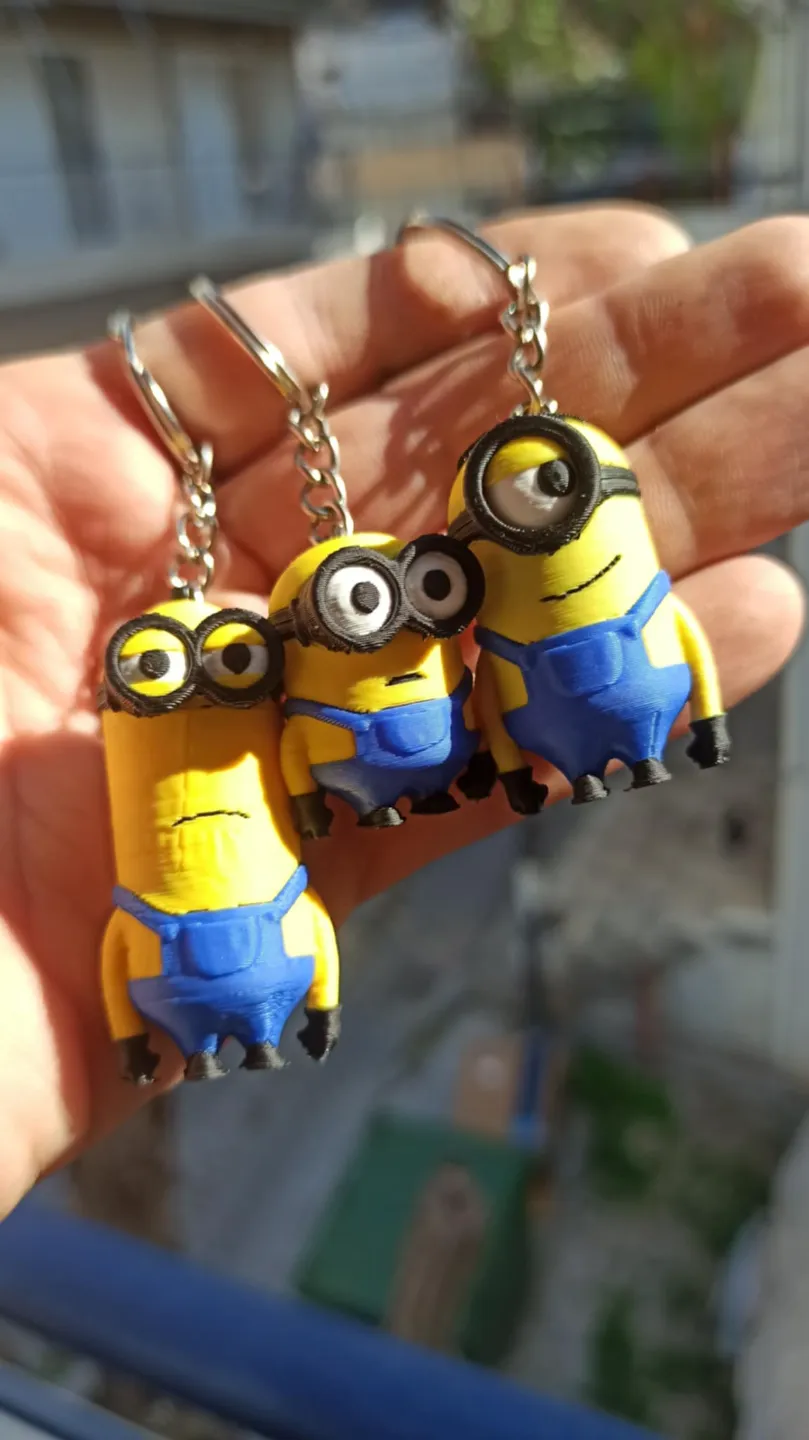 8 x Minions bob, stuart, kevin pack keychains Remixed by orama3dvibes ...