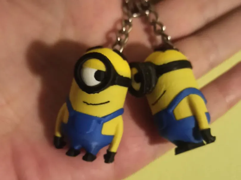 8 x Minions bob, stuart, kevin pack keychains Remixed by orama3dvibes ...