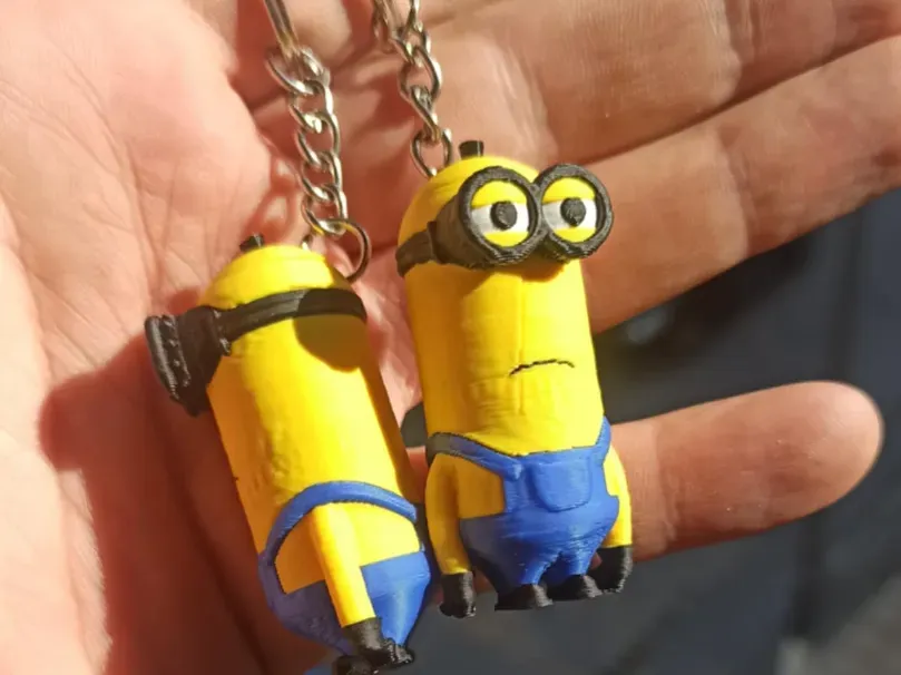 8 x Minions bob, stuart, kevin pack keychains Remixed by orama3dvibes ...