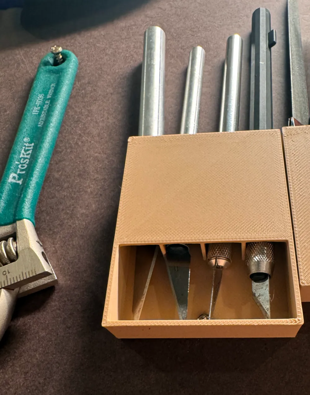 Scalpel Holder by jah - MakerWorld