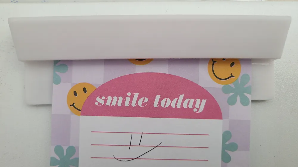 Vertical Note Holder by Seedeeze - MakerWorld