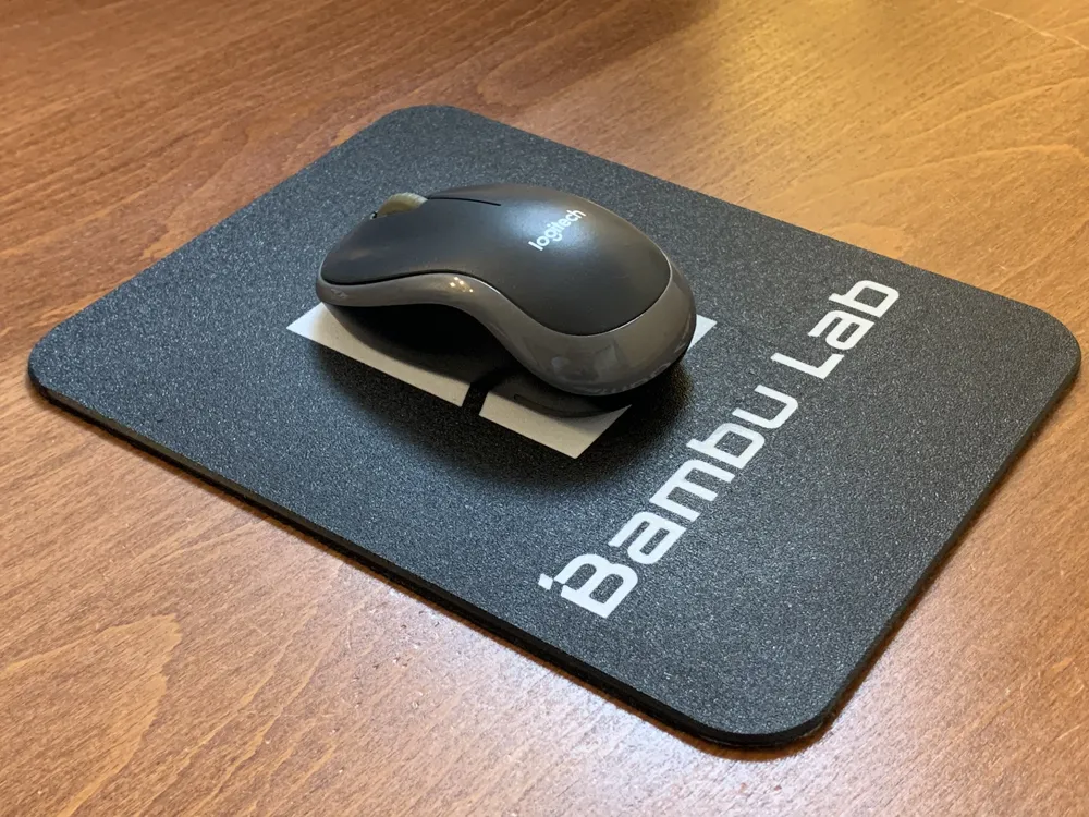 Textured mouse pad with Bambu Lab Logo by Ludo Timp - MakerWorld