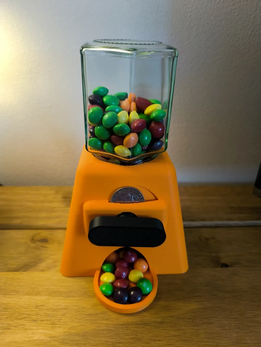 Jam/Mason Jar Sweet/Candy Dispencer with Coin slot - Free 3D Print ...