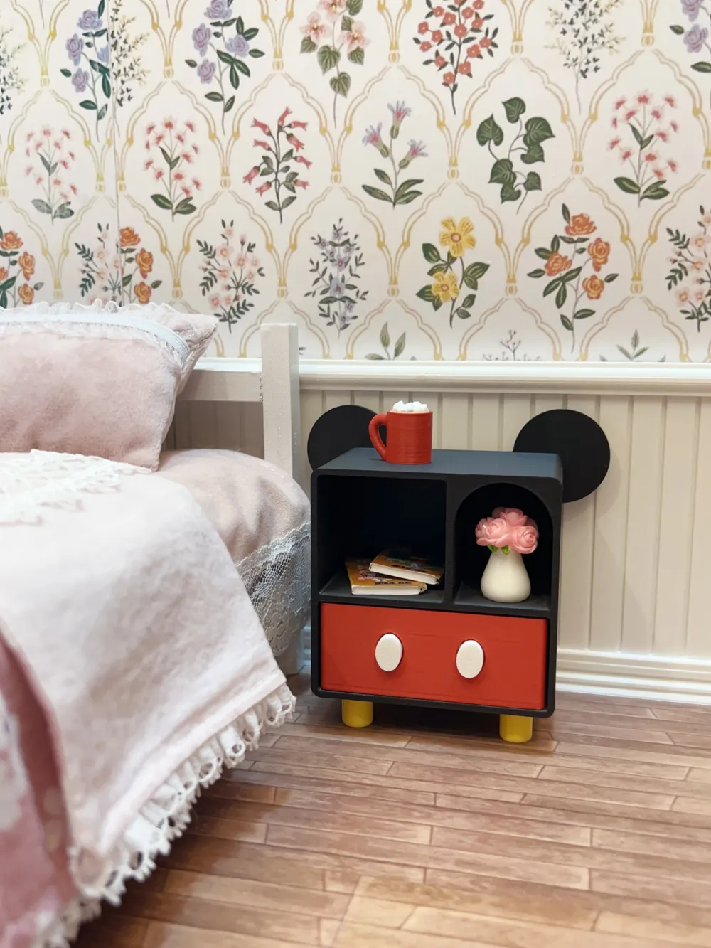 Mickey Mouse Wardrobe Set for Kids - Free 3D Print Model - MakerWorld