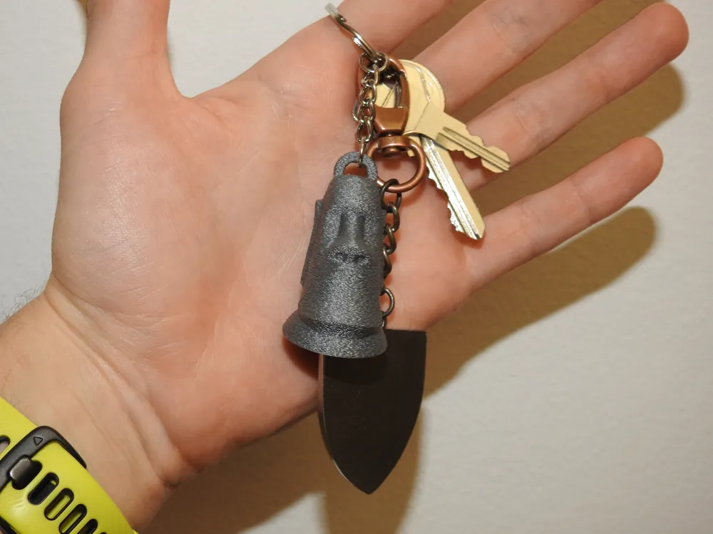 Textured Moai Keychain – Stone Effect by MauroJanusic - MakerWorld