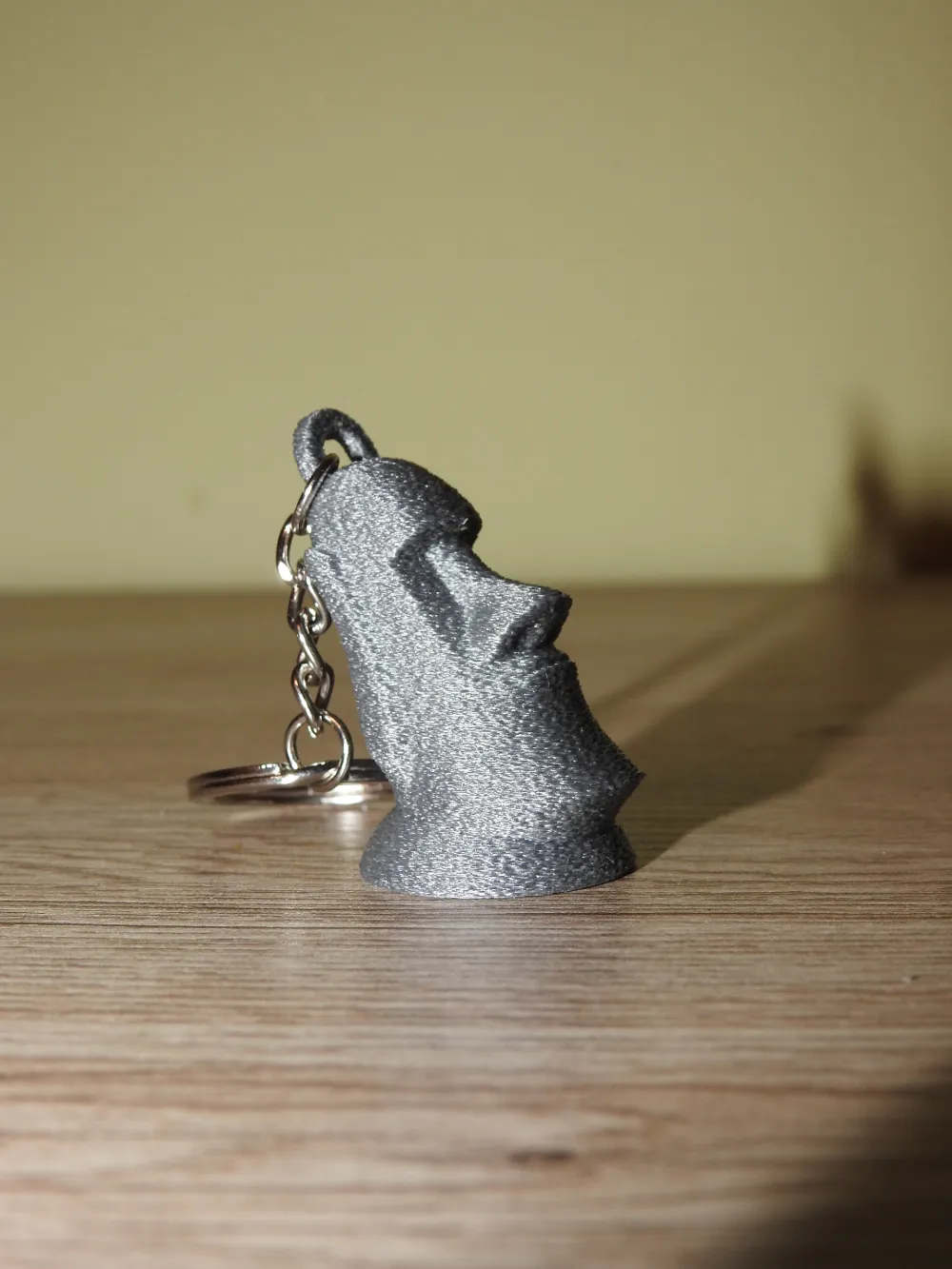 Textured Moai Keychain – Stone Effect by MauroJanusic - MakerWorld