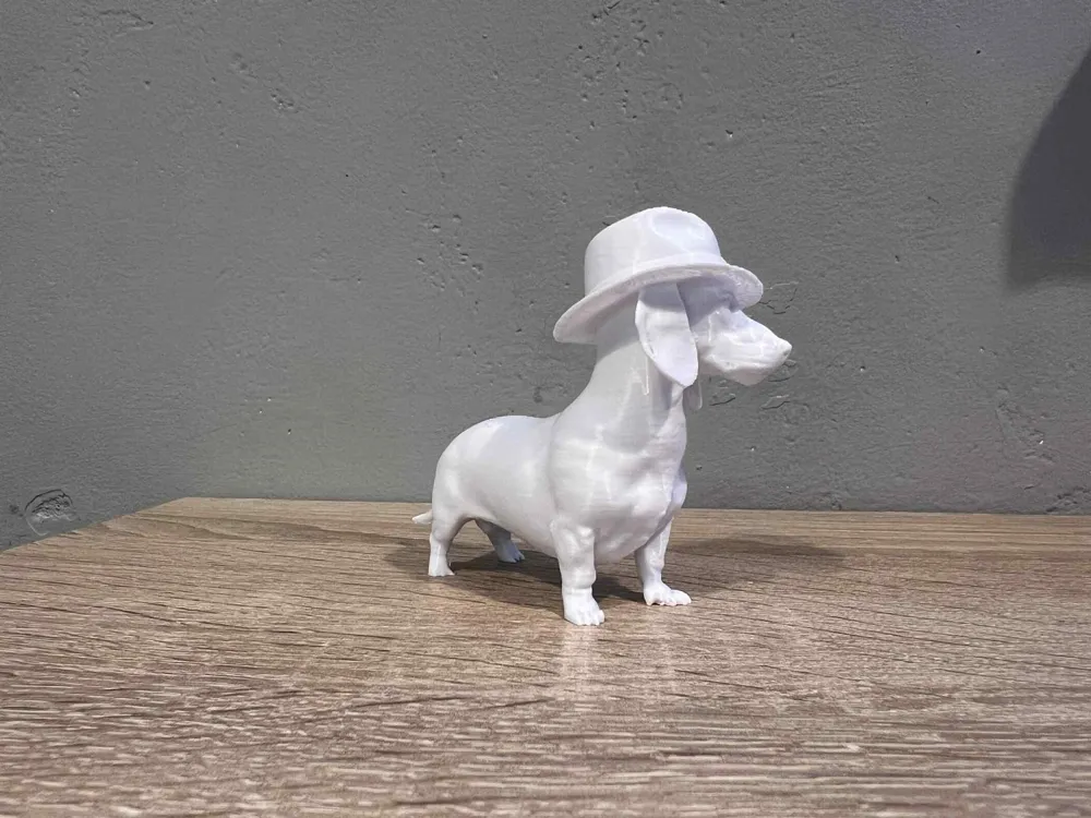 Dachshund, Sausage Dog with Hat - Animal - Free 3D Print Model - MakerWorld