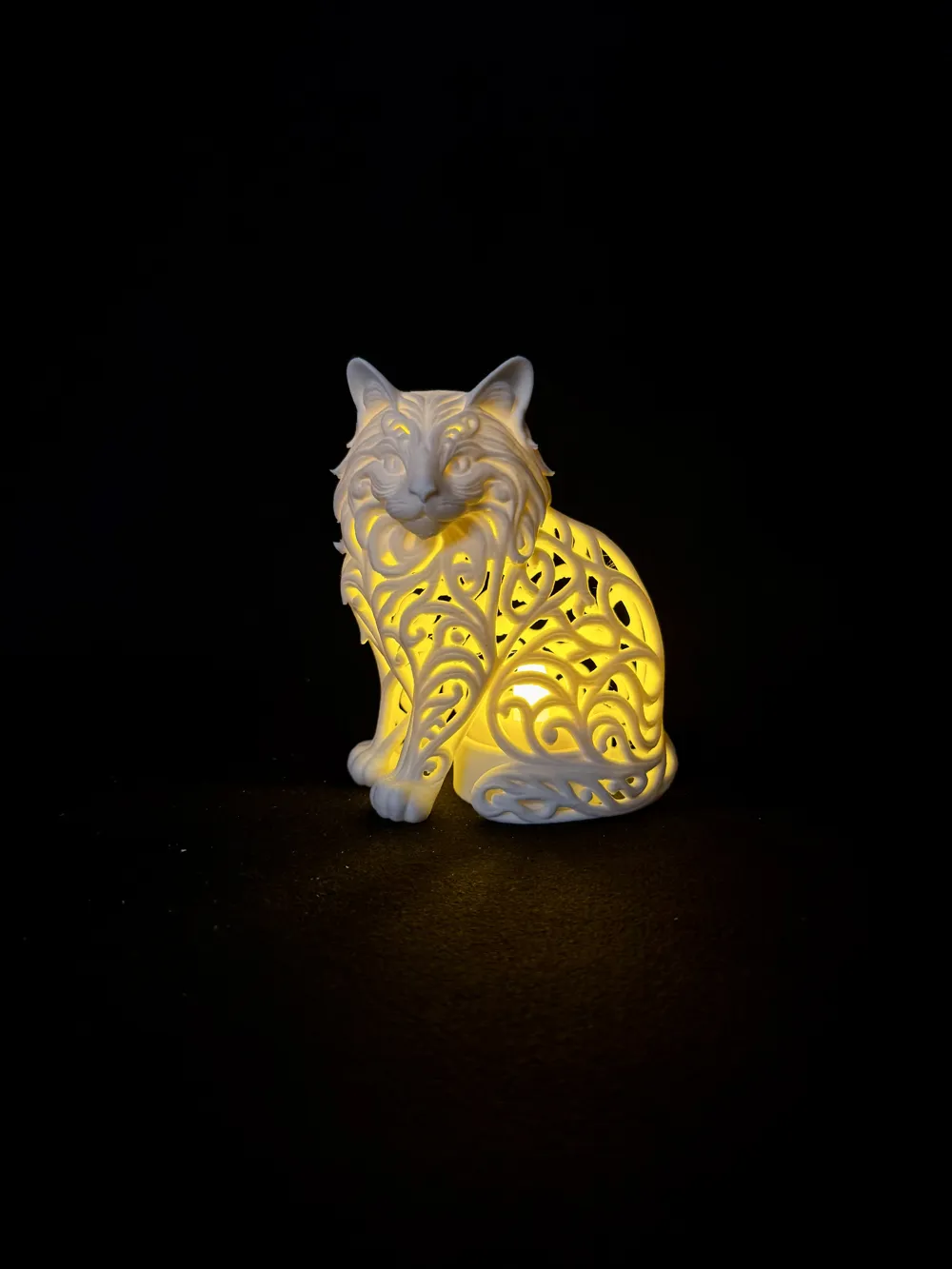 Momento de Luz Lumorna | Gato sentado (pelo largo) - Modelo de ...