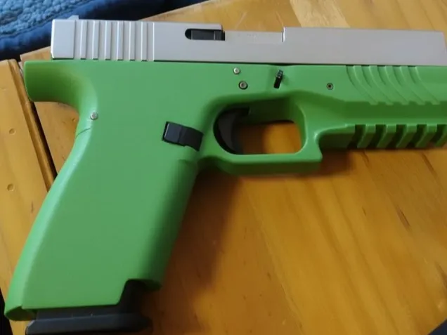 glock 19 gen 3 frame futuristic - Free 3D Print Model - MakerWorld
