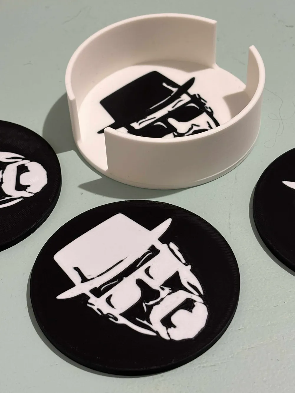 Breaking Bad Untersetzer + Aufbewahrungshalter 2-Farben AMS ...