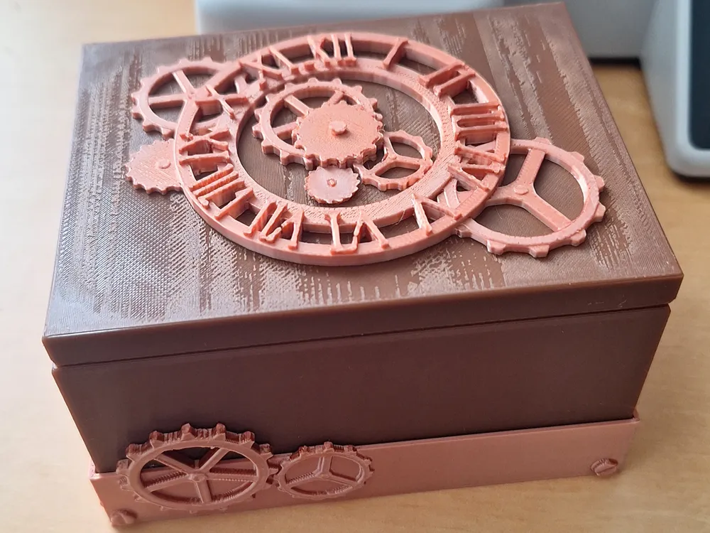 Steampunk chest by Hellie - MakerWorld