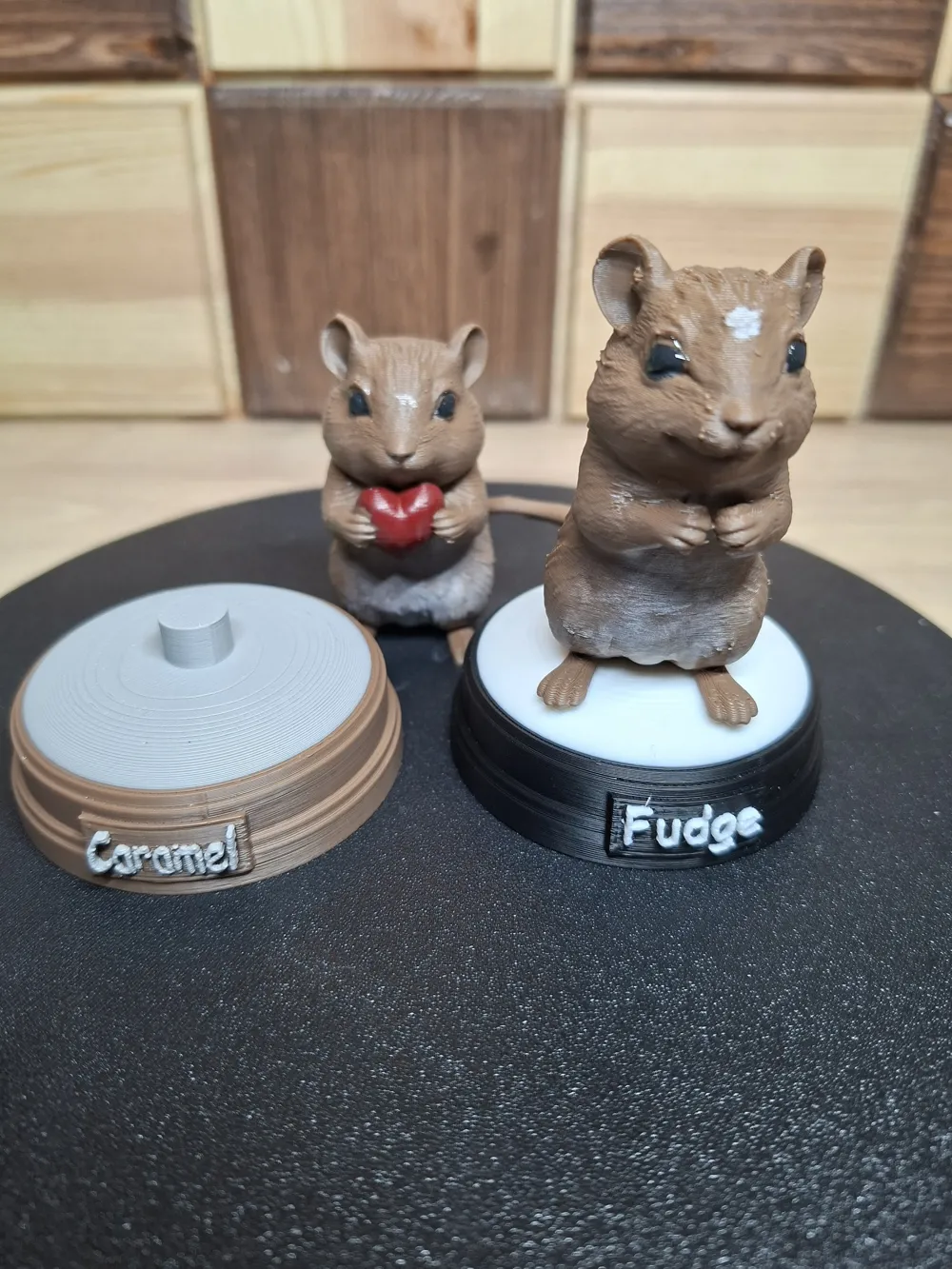 Ultra Cute Gerbil Duo Multipart Custom Name Base - Free 3D Print Model ...