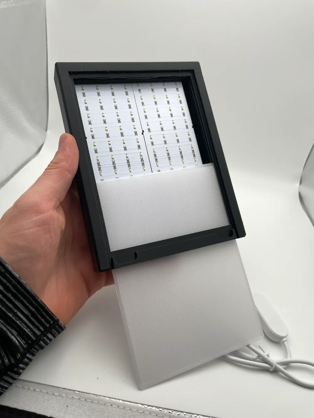 108x144 Lithophane Frame for BBL Backlight (KC009) by Cavs3D - MakerWorld