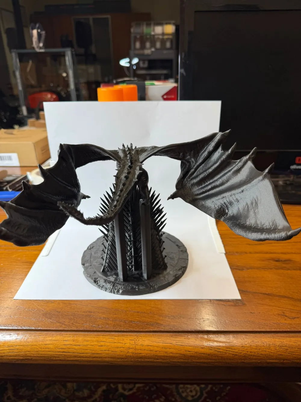 Iron Throne with dragon Remixed by Basso_Nicholas MakerWorld: Download ...