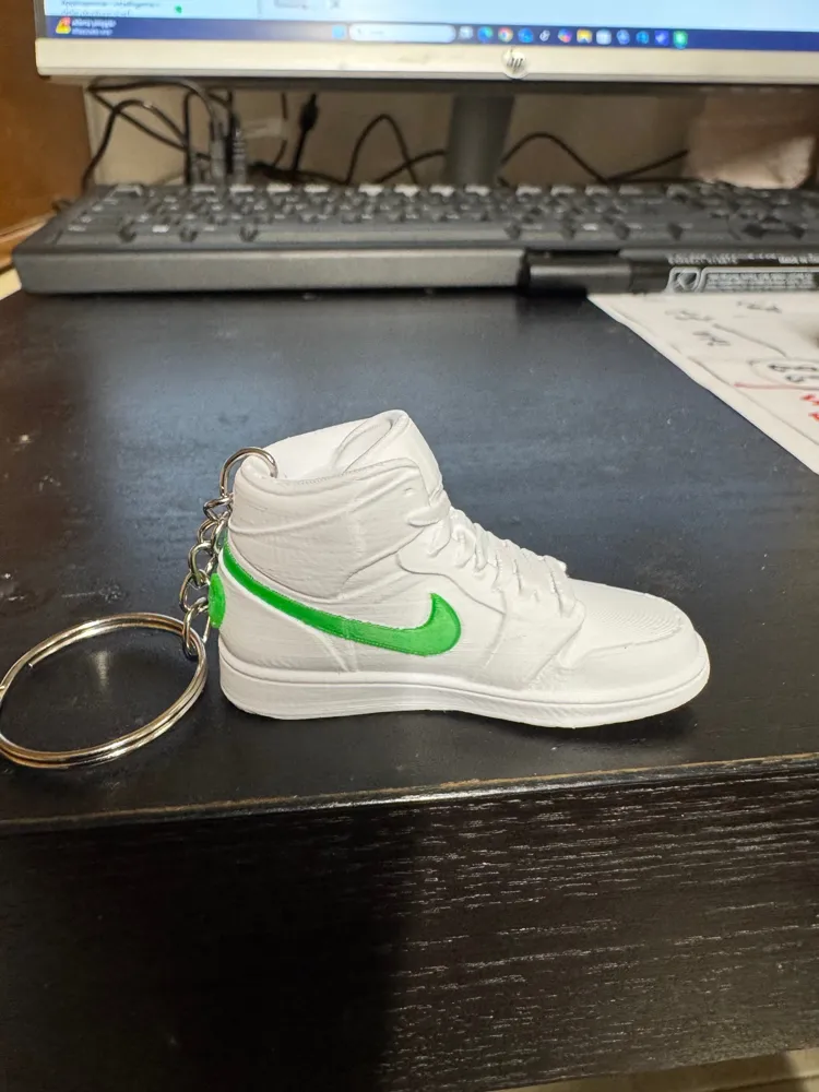 Nike basketball shoe keychain - Free 3D Print Model - MakerWorld