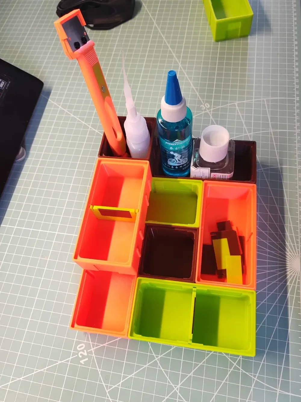 Magic Box (Stackable, Assemblable) by coin - MakerWorld