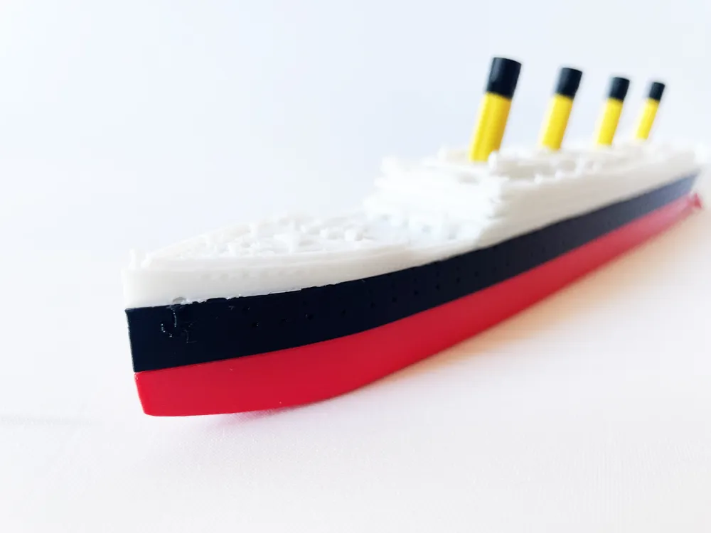 RMS TITANIC 1:1000 Scale 11.3 Inch 29cm - Free 3D Print Model - MakerWorld