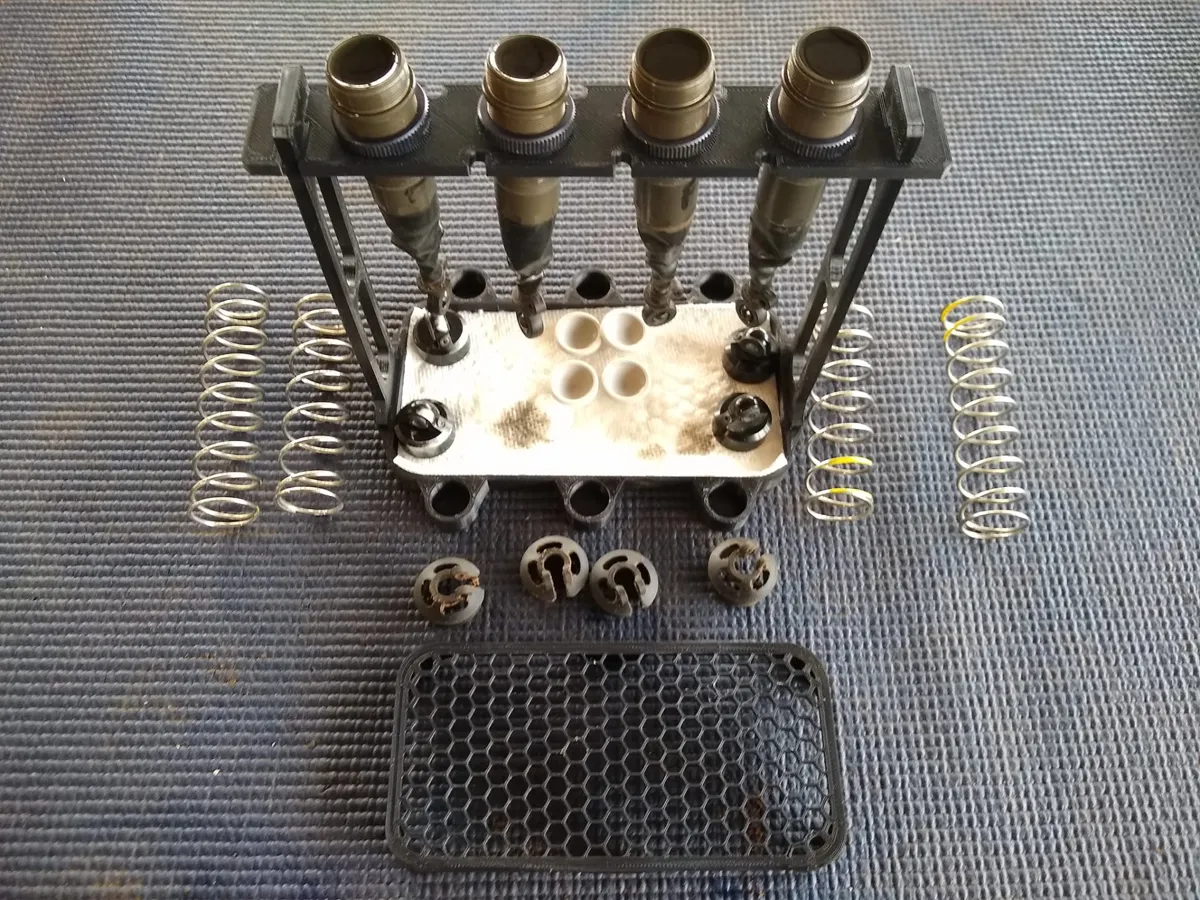 RC Shock Stand & Diff Drain - 1/8th & 1/10th scale - Free 3D Print ...