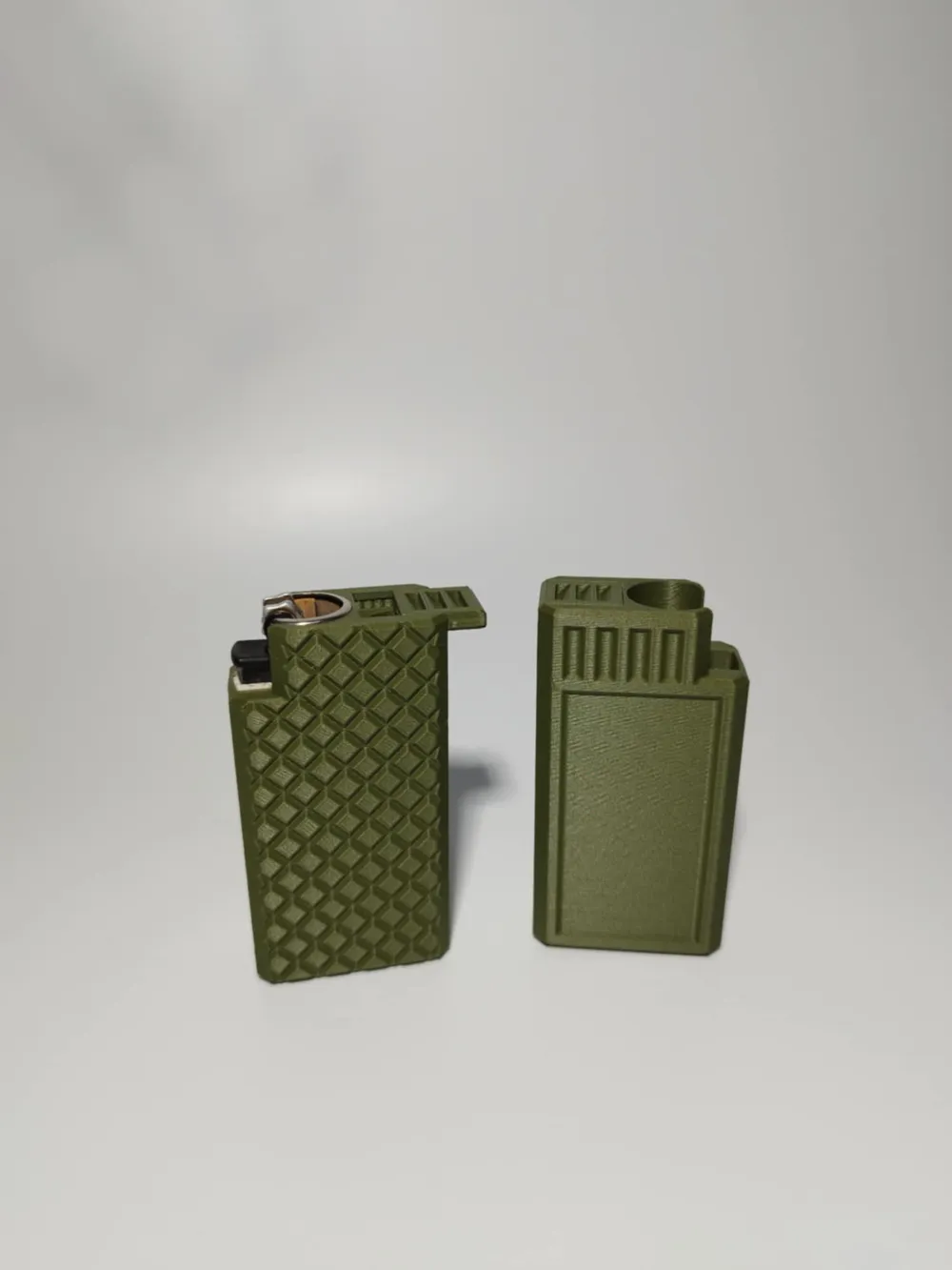 Clipper case with storage space - Free 3D Print Model - MakerWorld