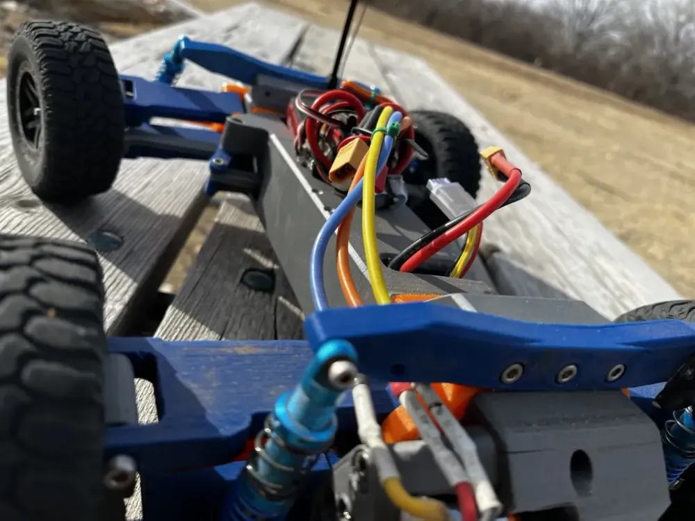 Tarmo5 RC car Remixed by whatshisface MakerWorld: Download Free 3D Models