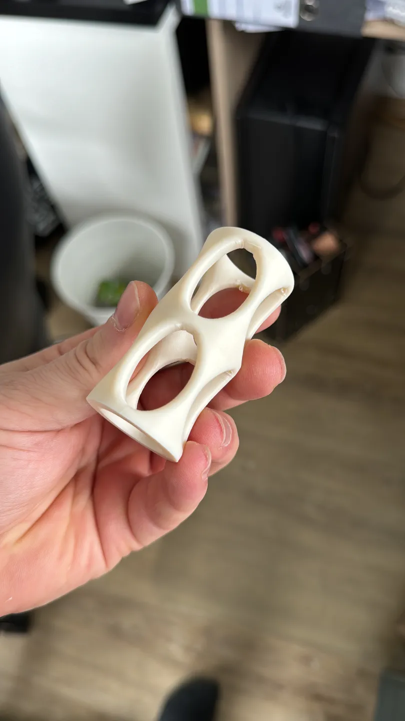 32650 to 21700 Battery adapter by PaulBPunkt - MakerWorld