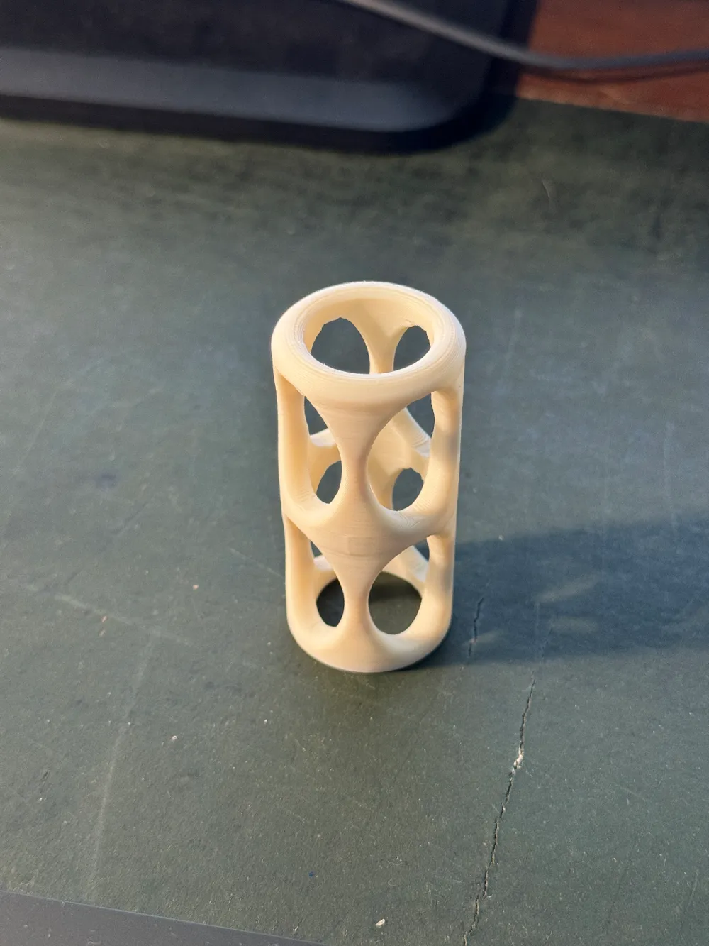 32650 to 21700 Battery adapter by PaulBPunkt - MakerWorld