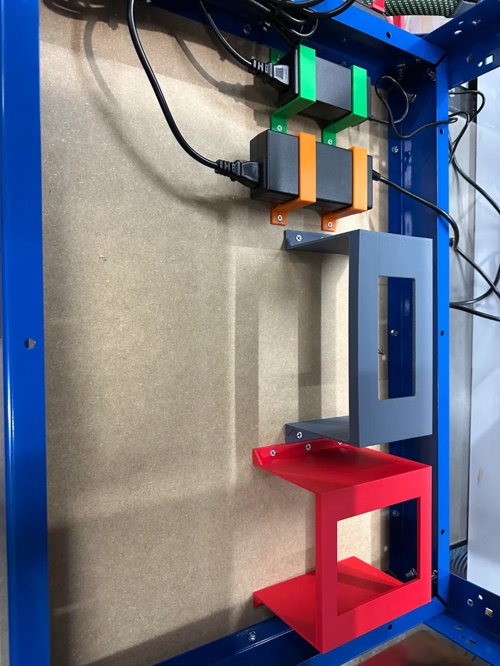 xTool S1 Air Assist under table storage by Wrobo01 - MakerWorld