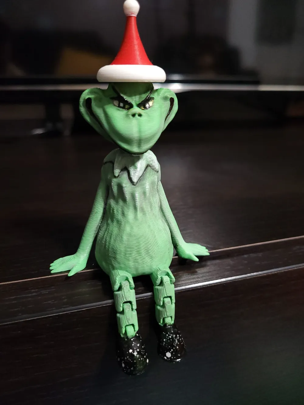 Articulated Christmas Grinch with flexible legs by Ireality MakerWorld: Download Free 3D Models