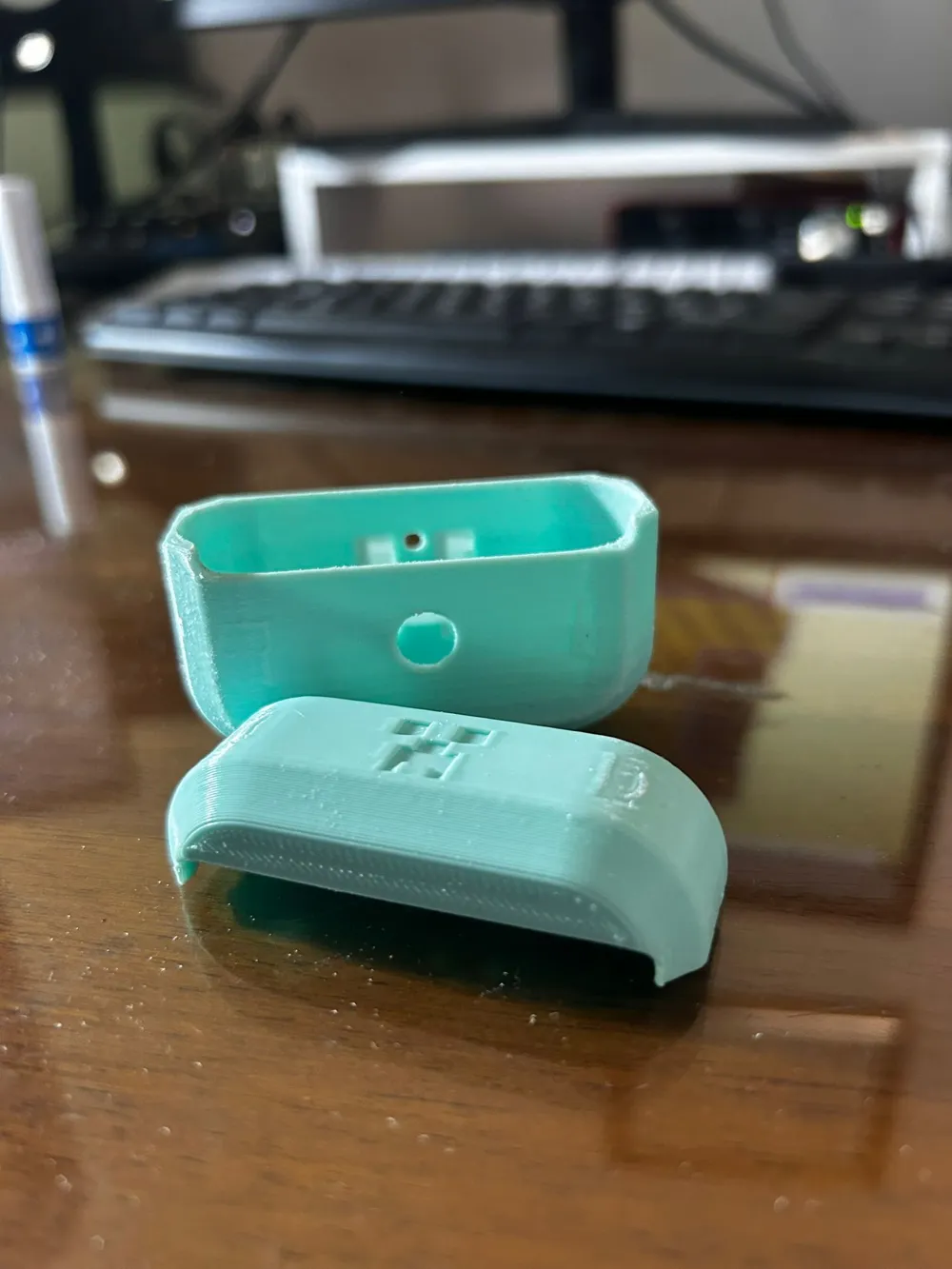 CreeperAirPodsPro2Case - Free 3D Print Model - MakerWorld