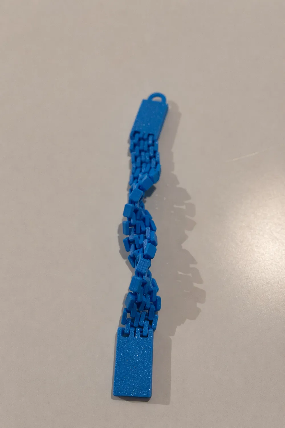 Fidget Keychain “Twist Chain” – 4 Sizes - Free 3D Print Model - MakerWorld