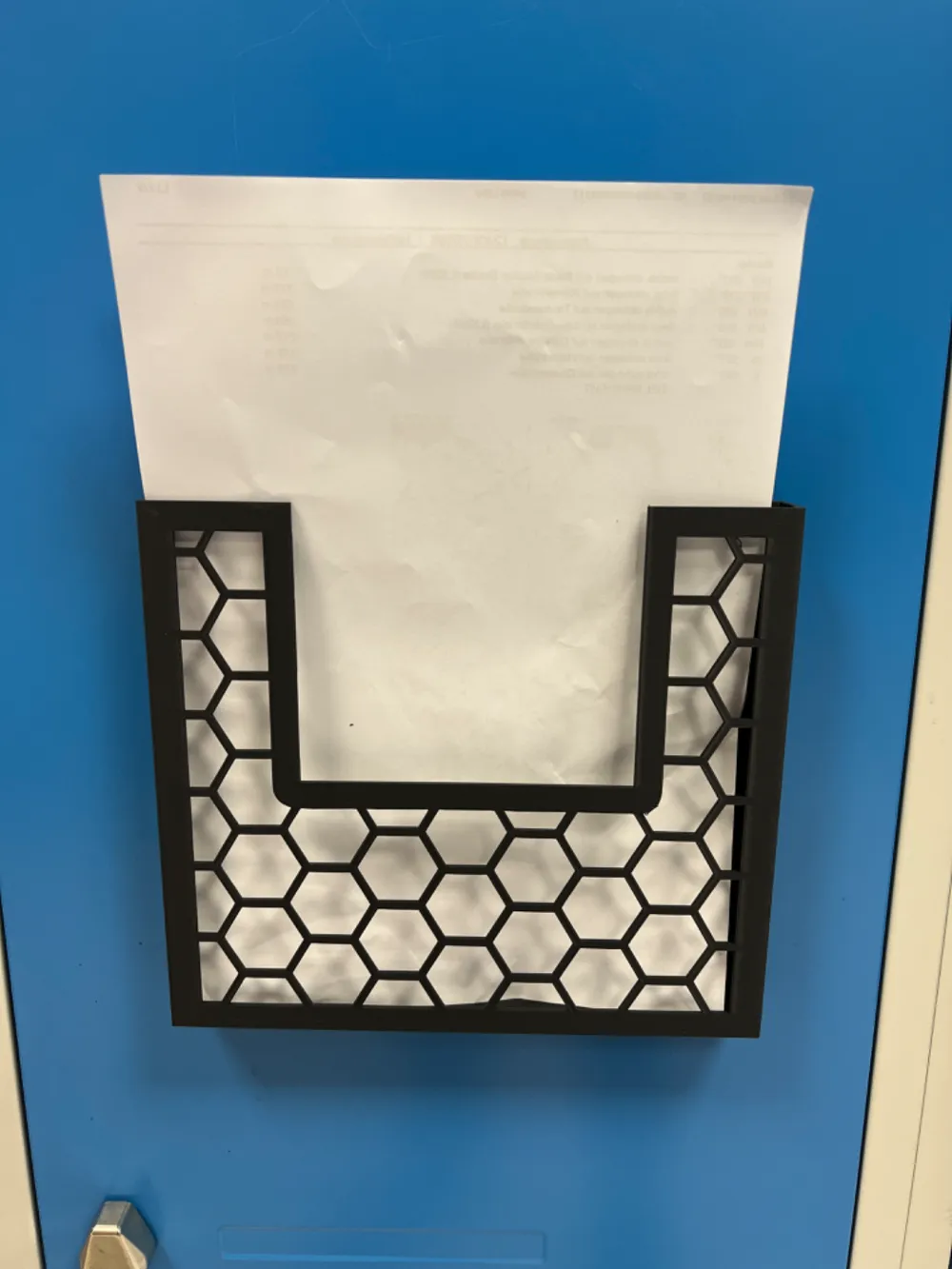 A4 paper holder with magnets by Proch3at3r MakerWorld: Download Free 3D ...