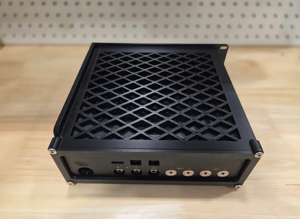 Sonos amp 19-Inch rackmount by Mixmeister MakerWorld: Download Free 3D Models
