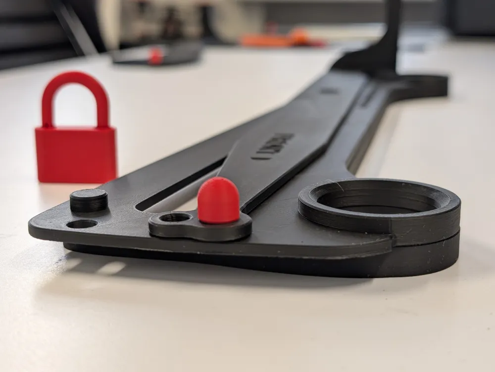 X1/P1 Front Power Switch Extender - V2 with lock by jakadels MakerWorld ...