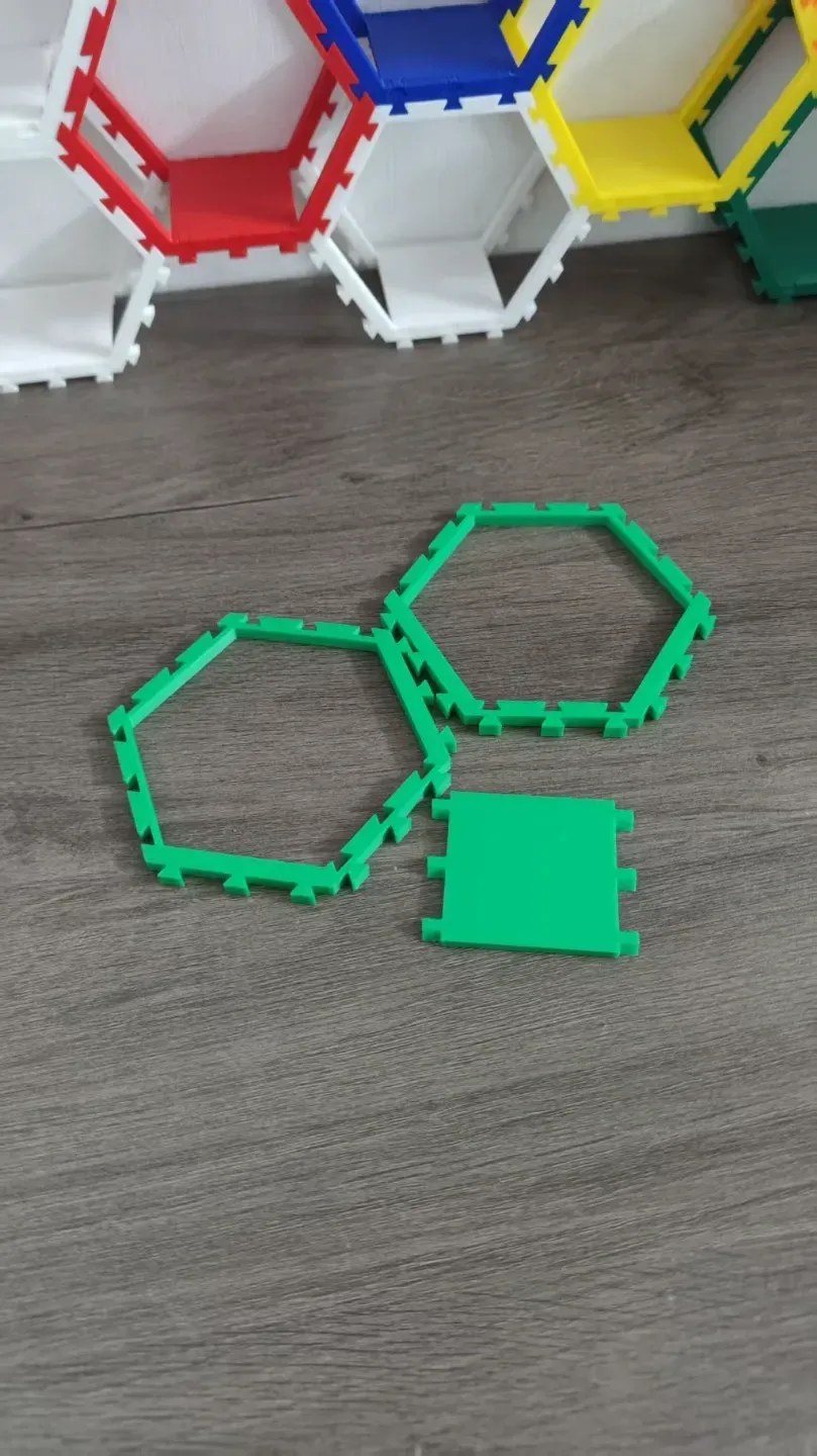 Modular Honeycomb Figurine Display Stand (Infinitely Connectable) by 路萤 ...