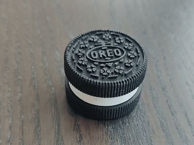 Oreo clicker by RBNtool 3D MakerWorld: Download Free 3D Models