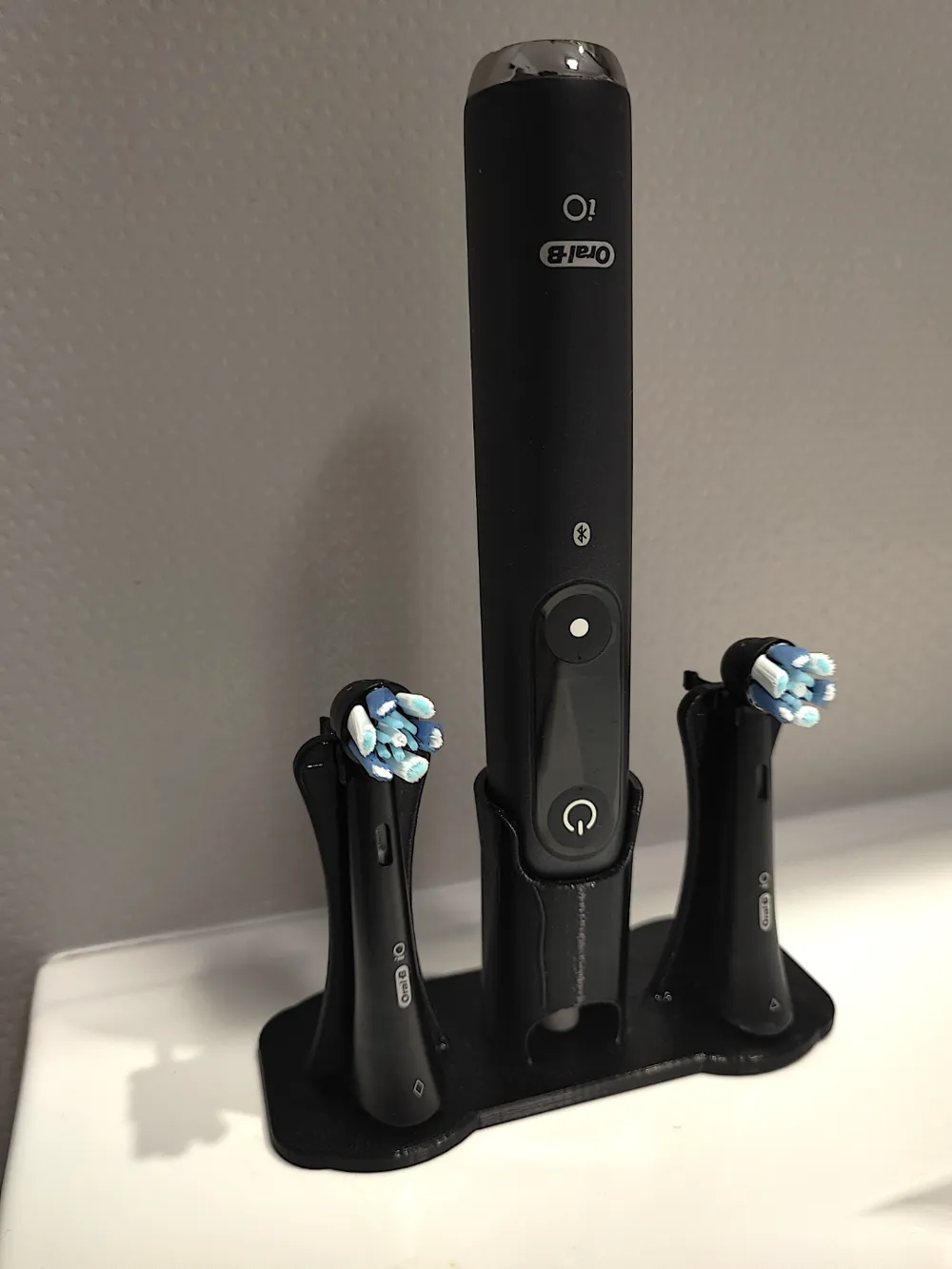 OralB toothbrush dryer stand by raffaele.celi - MakerWorld