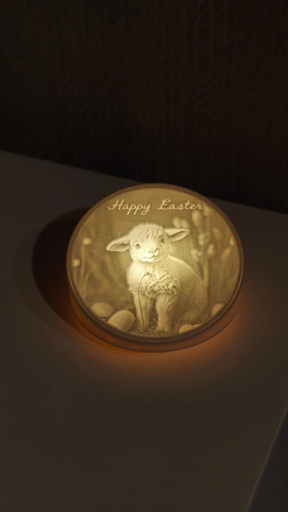 Lithophane Happy Easter with Lamb - Free 3D Print Model - MakerWorld