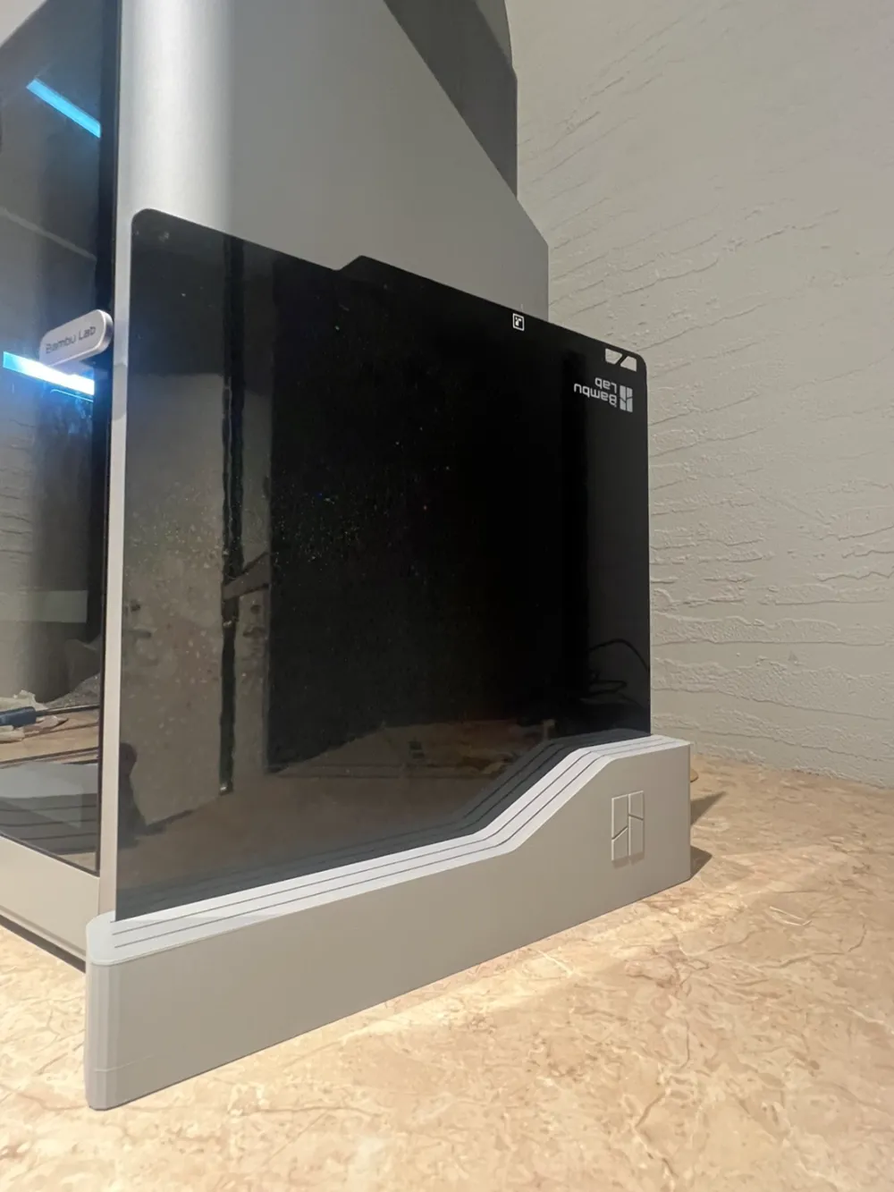Build plate stand for X1 and P1 series plates by Kiprilionas 3d ...