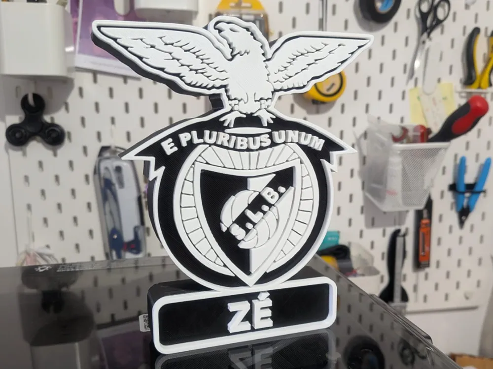 SL Benfica Emblem - Zé - Personalized - Free 3D Print Model - MakerWorld