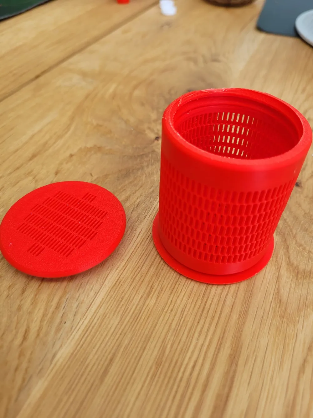Desiccant container for Bambu Lab spool. by jmk7311 MakerWorld ...