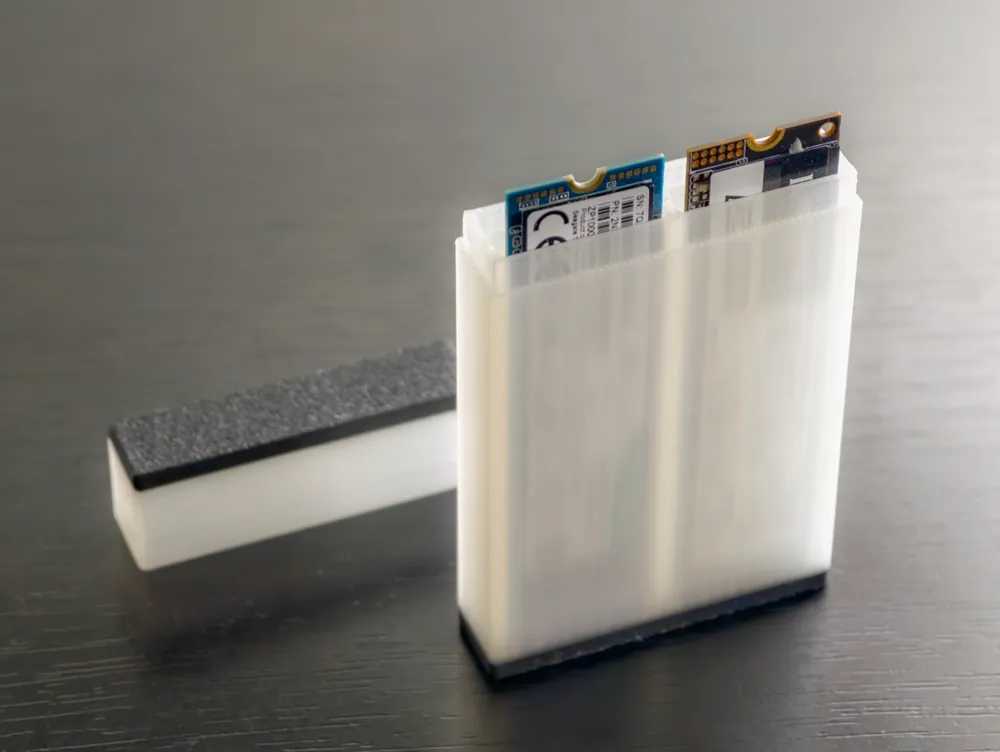 Compact NVMe Storage Case by John Galt - MakerWorld