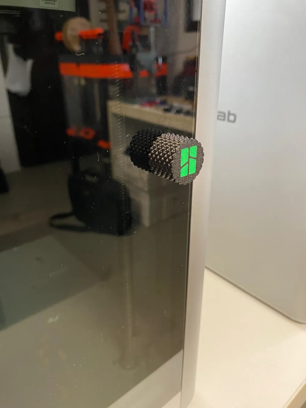 Bambu Lab door handle by ivanezMakerWorld: Download Free 3D Models