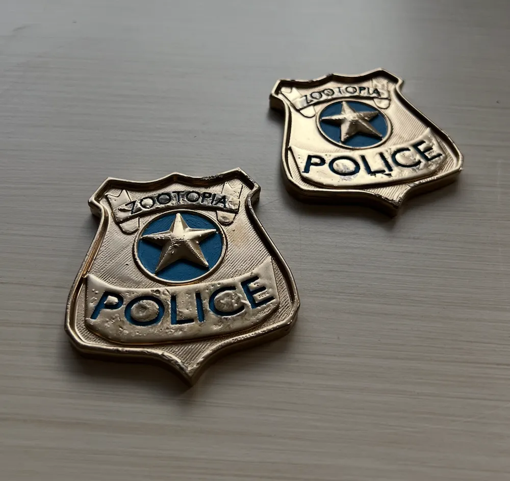 Zootopia Police Badge by Oxxkeyo MakerWorld: Download Free 3D Models