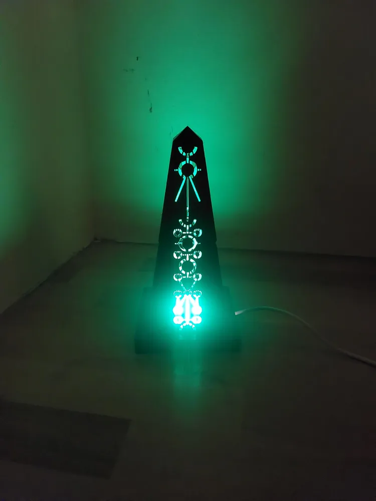 Necron Obelisk Lamp - Sci Fi Nightlight / Lighting - Free 3D Print ...