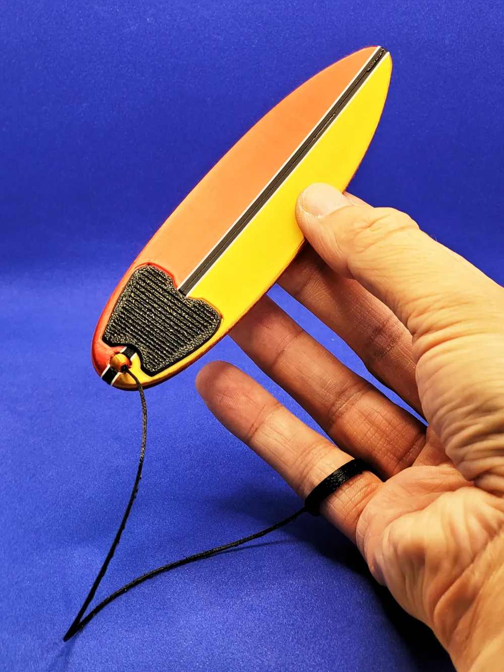 Finger Surfboard with TPU Leash (Stringer Edition) by H2Jack Concepts ...