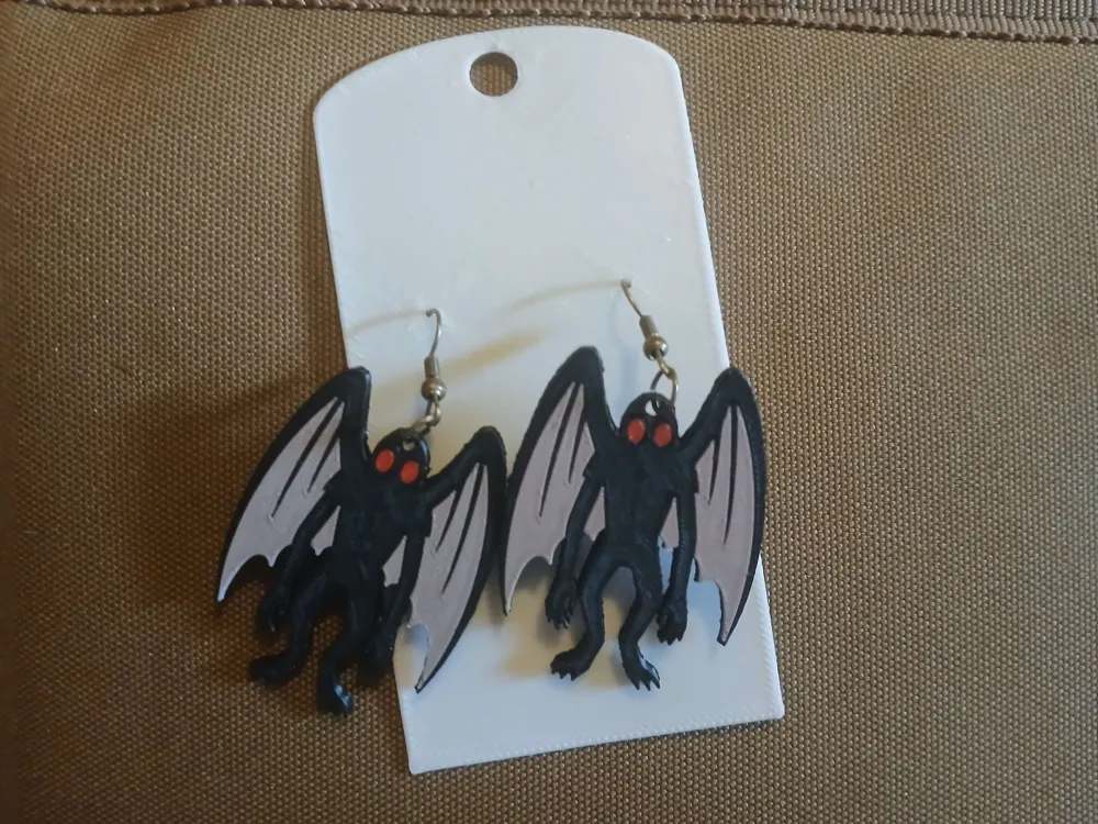 Moth-man Earrings by Yii MakerWorld: Download Free 3D Models