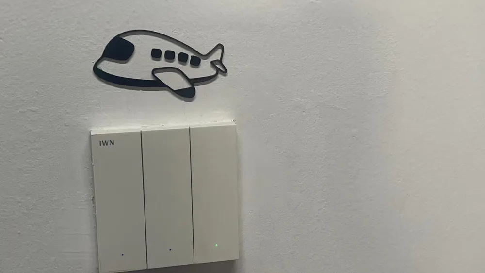 Cartoon Airplane Switch Sticker - Free 3D Print Model - MakerWorld