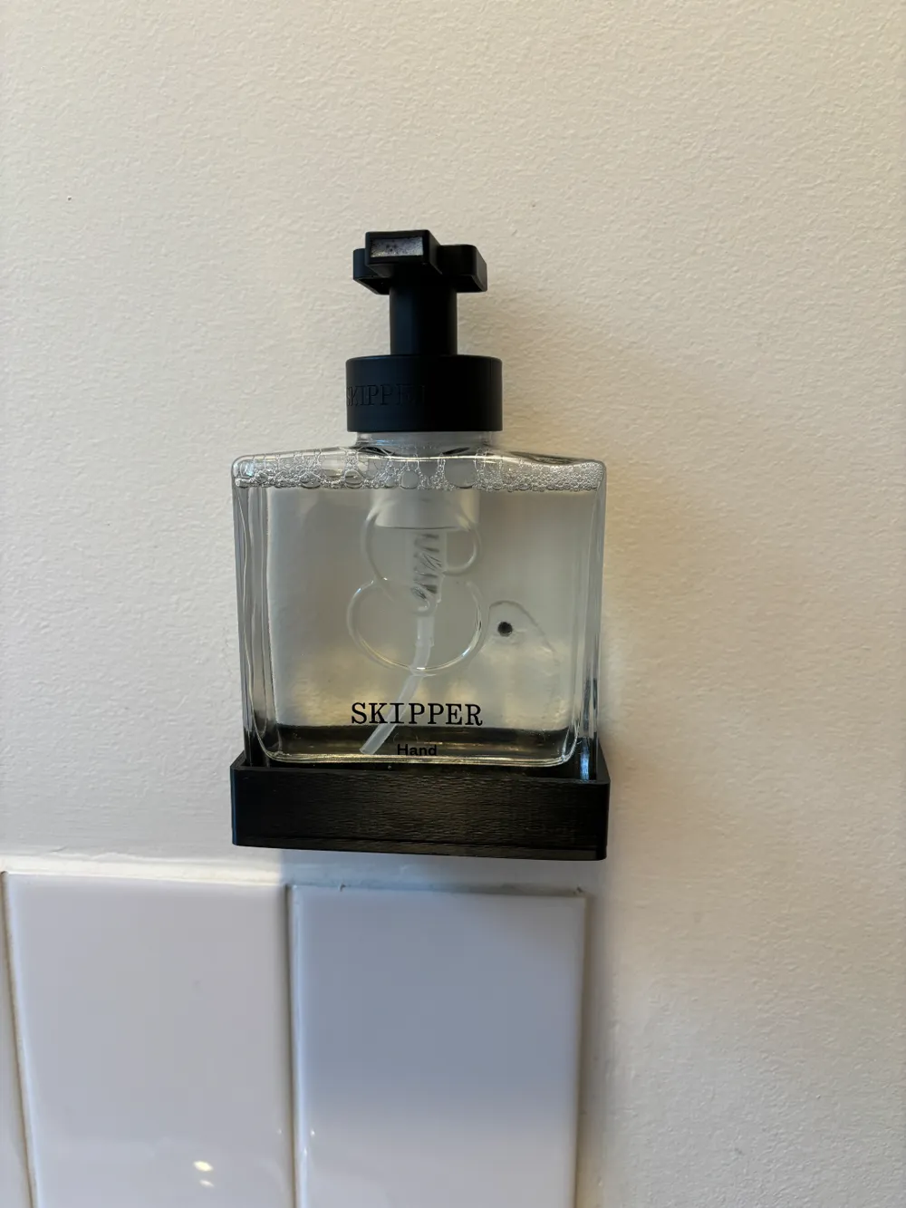 Skipper Hand Soap Dispenser Wall Mount by tlm - MakerWorld