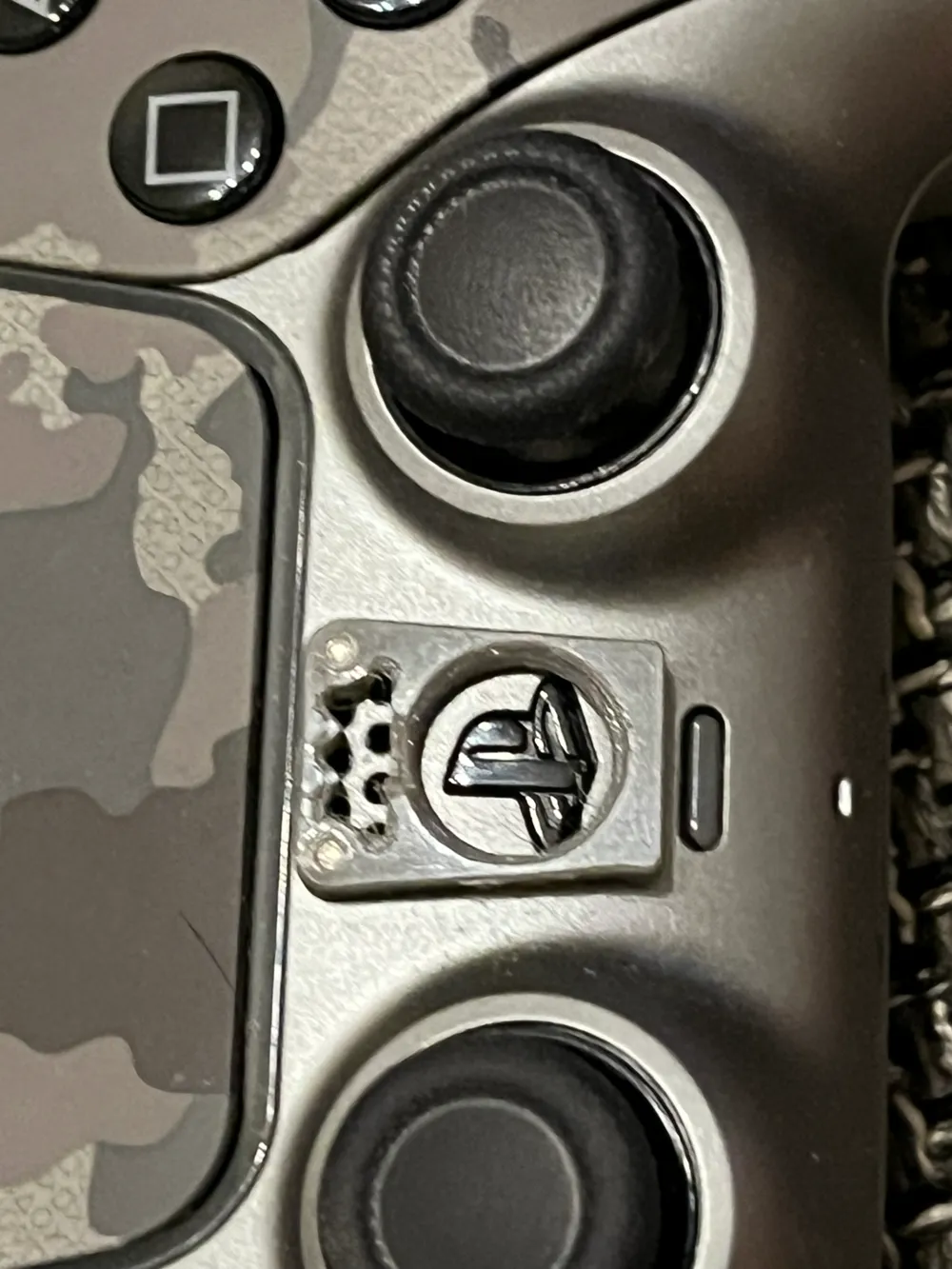 PS5_Button_Guard by Mac_DJ73 - MakerWorld