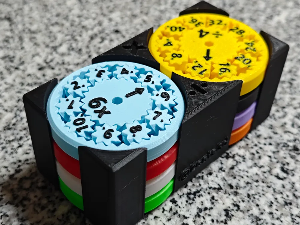 Storage Box - Math Fidget Spinners 5.5cm by helder.bernardo - MakerWorld